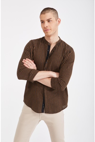 Hobi Club Hakim Yaka Gizli Pat Şile Bezi Çizgili Gömlek