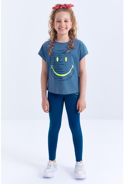Tommy Life Petrol - Indigo Emoji Baskılı Oversize O Yaka Kız Çocuk Tayt Takım - 75062 Tommy Life Petrol - Indigo Emoji Baskılı Oversize O Yaka Kız Çocuk Tayt Takım - 75062