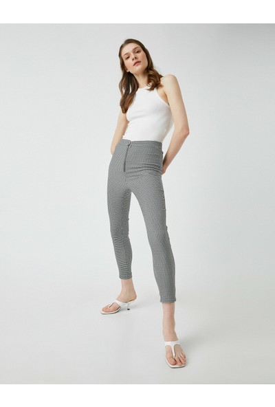 Koton Ekoseli Pantolon Dar Kesim Fermuarlı