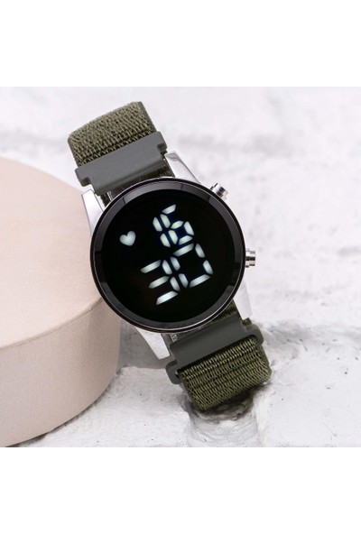 Saattino Haki Yeşil Cırtlı Yapışır Kordon Unisex Erkek Yetişkin Çocuk Dijital Saat ST-304058 Saattino Haki Yeşil Cırtlı Yapışır Kordon Unisex Erkek Yetişkin Çocuk Dijital Saat ST-304058