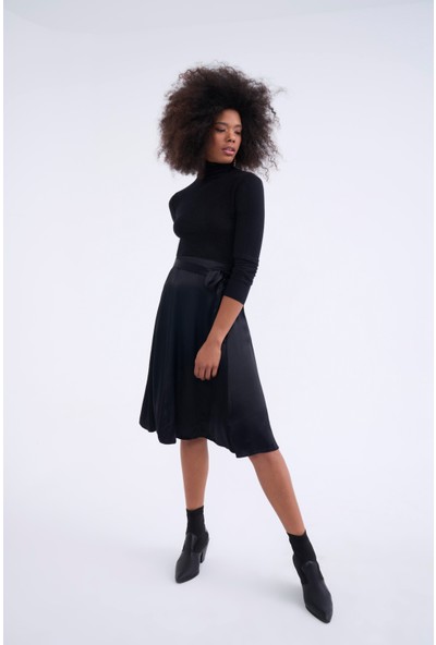 Sateen Midi Saten Etek - Siyah