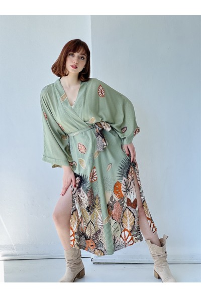 Retrobird Yaprak Desen Uzun Kimono Kadın Çağla