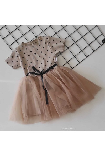 Masal Dünyası Bursa Kalpli Tütü Etekli Kız Çocuk Elbise 2-5 Yaş 2 Renk Masal Dünyası Bursa Kalpli Tütü Etekli Kız Çocuk Elbise 2-5 Yaş 2 Renk