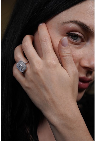 Favori Pırlanta Baget Yüzük