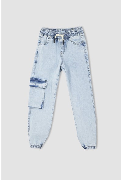 DeFacto Erkek Çocuk Jogger Kargo Cepli Esnek Bantlı Paça Jean Pantolon W8087A622SM DeFacto Erkek Çocuk Jogger Kargo Cepli Esnek Bantlı Paça Jean Pantolon W8087A622SM