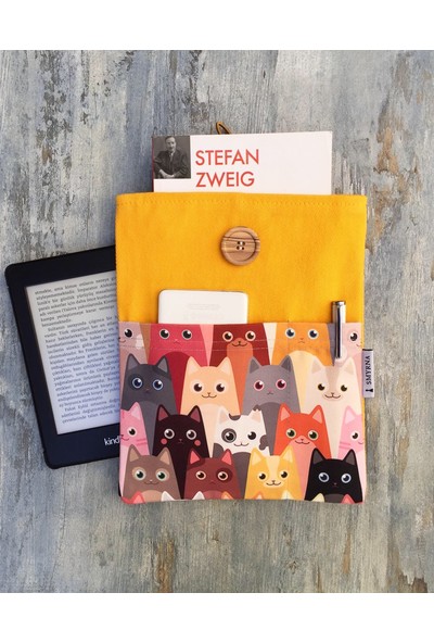 Kitap Kılıfı / Kitap Çantası , Kedi Sarı