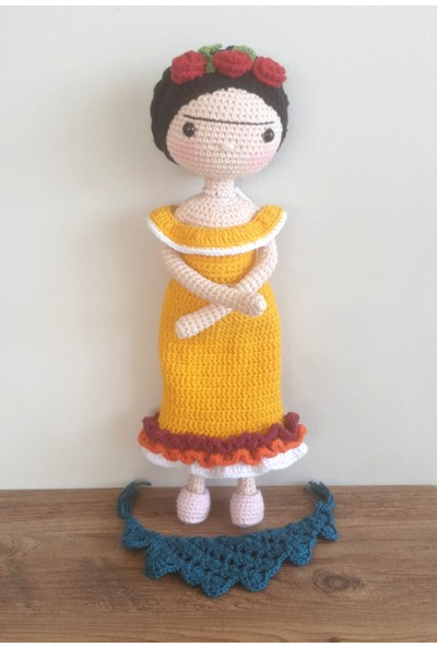 Bebeko Amigurumi El Örgüsü Organik Oyuncak Frida Kahlo Bebek