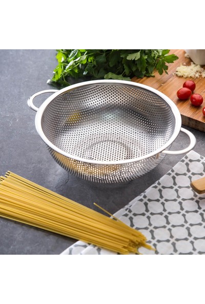 Nehir Çelik 23 Cm Ayaklı Süzgeç