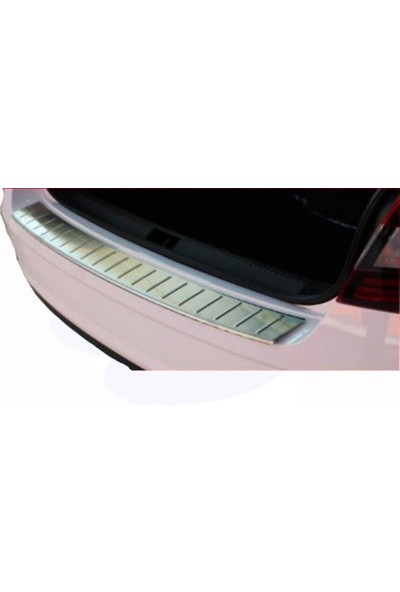 Arka Tampon Eşiği Skoda Octavia III Sedan 2017 Arka Tampon Eşiği Skoda Octavia III Sedan 2017
