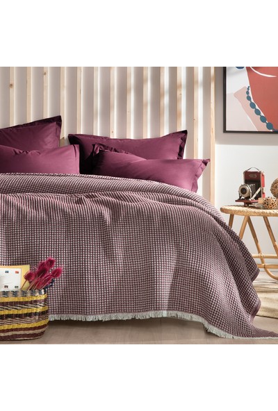 Yataş Bedding Octo Çift Kişilik Pike Takımı - Bordo Yataş Bedding Octo Çift Kişilik Pike Takımı - Bordo