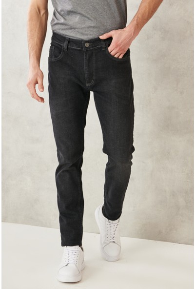 AC&Co / Altınyıldız Classics Ekstra Slim Fit Dar Kesim 5 Cepli Esnek Denim Pantolon AC&Co / Altınyıldız Classics Ekstra Slim Fit Dar Kesim 5 Cepli Esnek Denim Pantolon