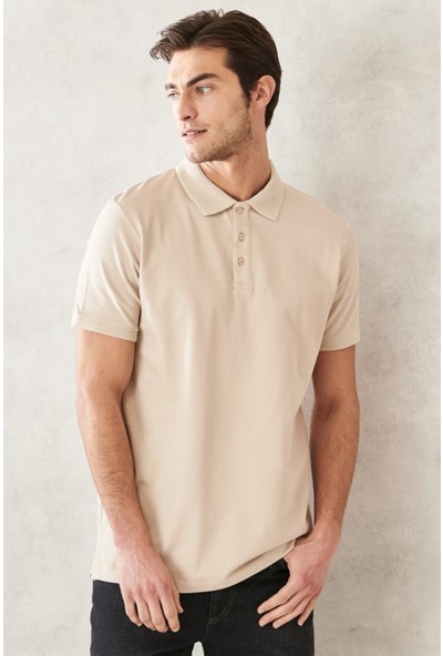 ALTINYILDIZ CLASSICS Erkek Safari Polo Yaka Cepsiz Slim Fit Dar Kesim %100 Pamuk Düz Tişört ALTINYILDIZ CLASSICS Erkek Safari Polo Yaka Cepsiz Slim Fit Dar Kesim %100 Pamuk Düz Tişört