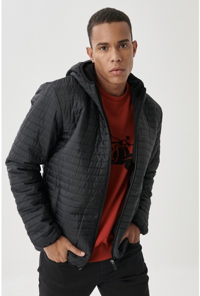Ac&Co / Altınyıldız Classics Erkek Siyah Standart Fit Kapüşonlu Yaka İçi Polarlı Casual Mont Ac&Co / Altınyıldız Classics Erkek Siyah Standart Fit Kapüşonlu Yaka İçi Polarlı Casual Mont
