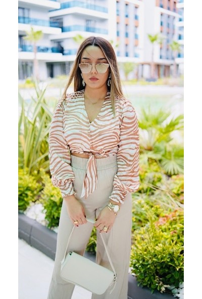 Quzu V Yaka Saten Bağlamalı Bluz