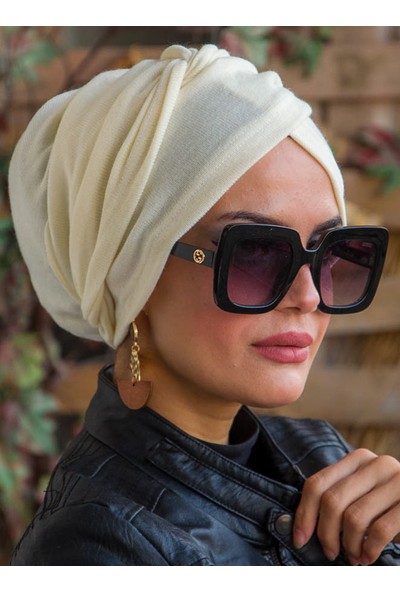 Aişe Tesettür Triko Dolama Bone - Krem - Aişe Tesettür Aişe Tesettür Triko Dolama Bone - Krem - Aişe Tesettür