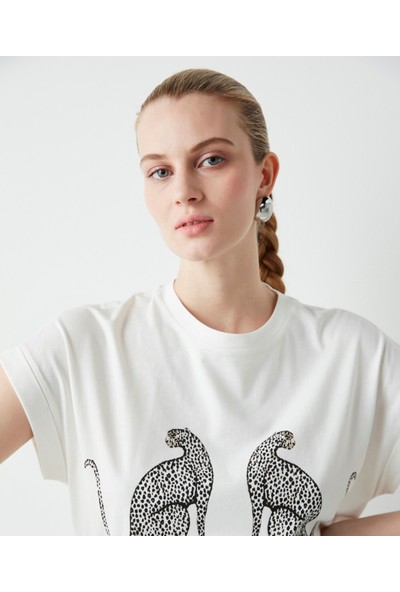 İpekyol Görsel Baskılı Tişört