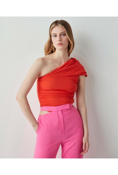 İpekyol Asimetrik Yaka Bluz