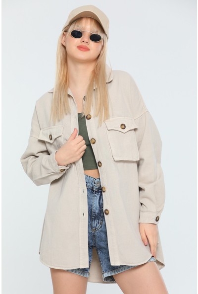 Julude Taş Kadın Oversize Cepli Boyfriend Jean Ceket Julude Taş Kadın Oversize Cepli Boyfriend Jean Ceket