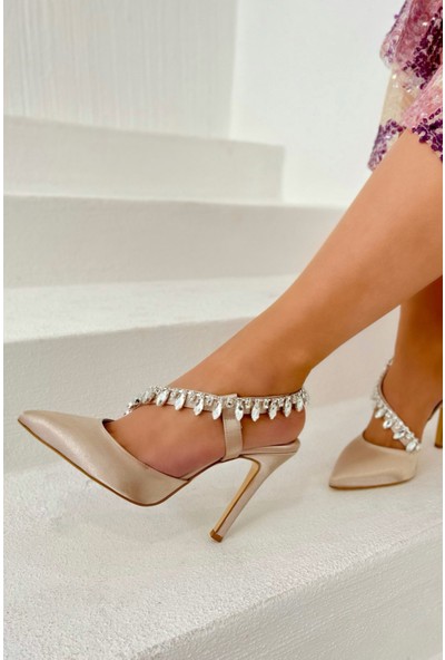 Laminta Meta Bej Saten Kadın Topuklu