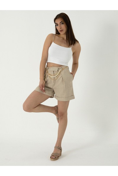 Yüksel Bel Zincir Detaylı Bermuda Şort