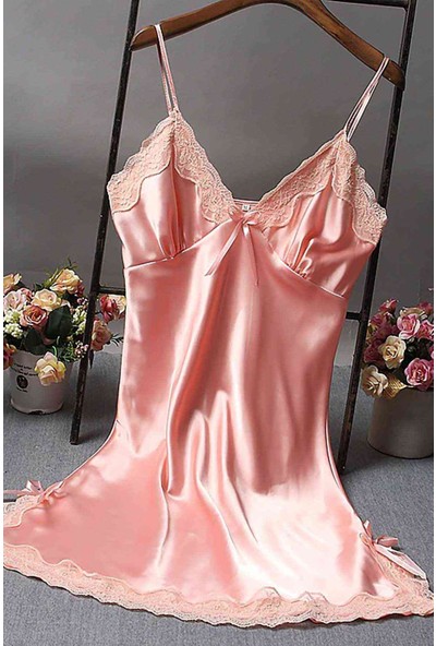 Berabi Dantelli Kısa Saten Gecelik Pembe Berabi Dantelli Kısa Saten Gecelik Pembe