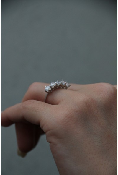 Sterling Silver Gümüş Yüzük - Ayarlanabilir Beştaş Gümüş Yüzük Sterling Silver Gümüş Yüzük - Ayarlanabilir Beştaş Gümüş Yüzük