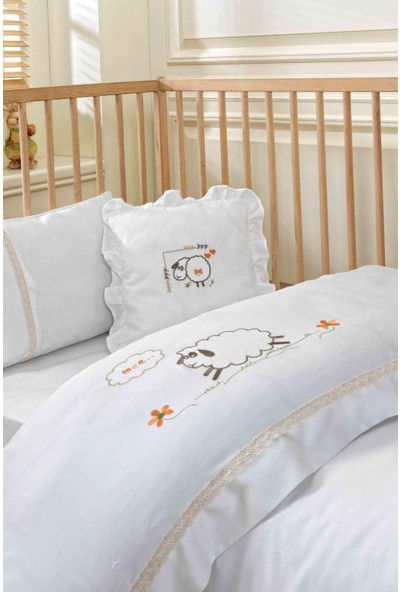 Ecocotton Little Sheep Bebek Nevresim Takımı %100 Organik Pamuk Nakışlı Krem 100X150 cm Ecocotton Little Sheep Bebek Nevresim Takımı %100 Organik Pamuk Nakışlı Krem 100X150 cm