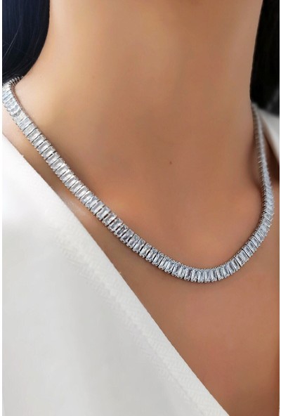 NGM Zirkon Taşlı Vip Baget Kesim Su Yolu Kolye NGM Zirkon Taşlı Vip Baget Kesim Su Yolu Kolye