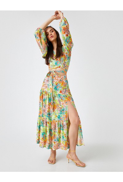 Koton Çiçekli Uzun Etek Yırtmaçlı