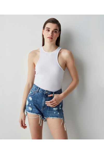 İpekyol Eskitme Jean Şort