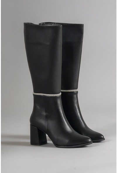 Bayan Long Fermuarlı Taş Detaylı Cilt Çizme Bayan Long Fermuarlı Taş Detaylı Cilt Çizme