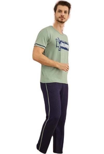 Arcan 5061 Orjinal Yazılı Uzun Altlı Kısa Kol Erkek Pijama Takımı Arcan 5061 Orjinal Yazılı Uzun Altlı Kısa Kol Erkek Pijama Takımı