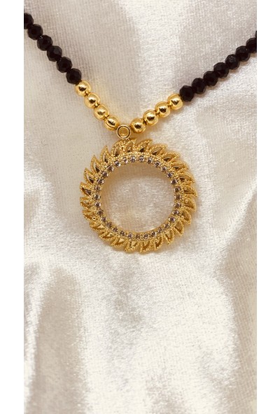 Yakut 22 Ayar Has Altın Kaplama Taşlı Içi Boş Yarım Uyumlu Çerçeveli Kolye