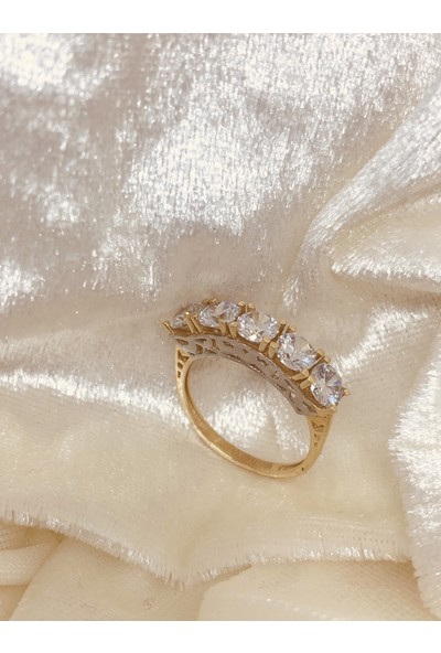 Yakut 14 Ayar Zirkon Taşlı Altın Beştaş Yüzük Yakut 14 Ayar Zirkon Taşlı Altın Beştaş Yüzük