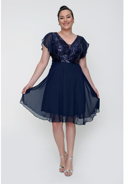 Kolu Eteği Şifon Üstü Pulpayet Astarlı Büyük Beden Elbise Lacivert Kolu Eteği Şifon Üstü Pulpayet Astarlı Büyük Beden Elbise Lacivert