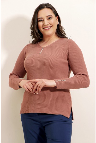 Önü ve Kolları Taş Detaylı Büyük Beden Triko Kazak Gülkurusu