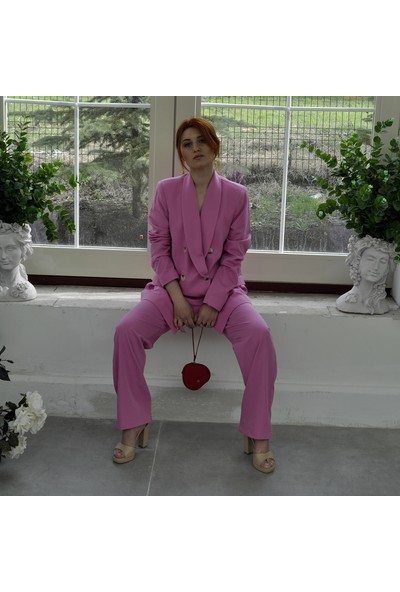 Gamze Derin Kruvaze Ceket Pantolon