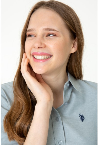 U.S. Polo Assn. Bayan İndigo Gömlek Uzunkol Basic 50249850-VR028 U.S. Polo Assn. Bayan İndigo Gömlek Uzunkol Basic 50249850-VR028