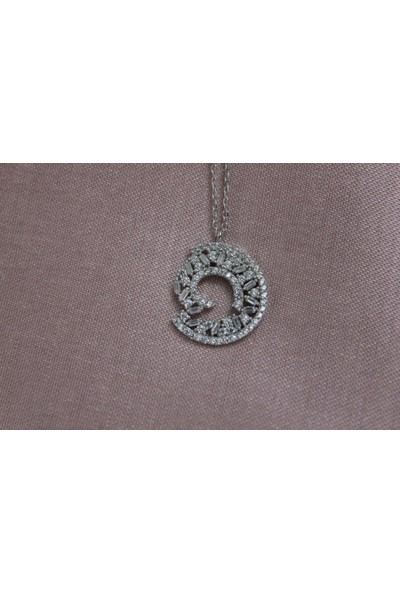 Pandola Shop 925 Ayar Gümüş Zirkon Taşlı Salyangoz Şekli Kolye Pandola Shop 925 Ayar Gümüş Zirkon Taşlı Salyangoz Şekli Kolye