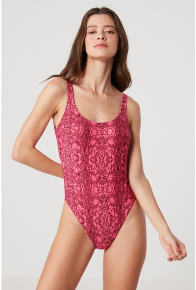 Kom Blin Çıkarılabilir Kaplı Sabit Askılı Yuvarlak Yaka Mayo Pembe