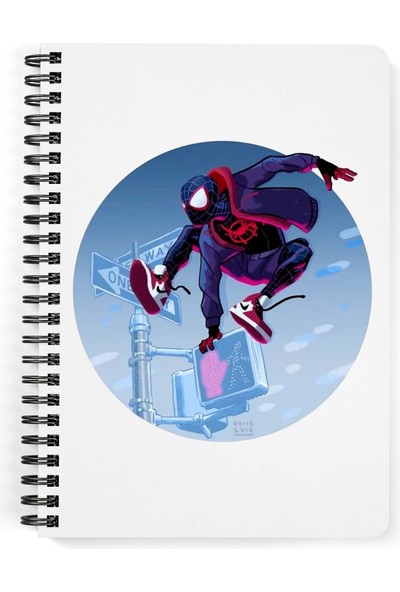 Örümcek Adam Baskılı Ahşap Kapaklı Defter 15X20 cm DFT6060