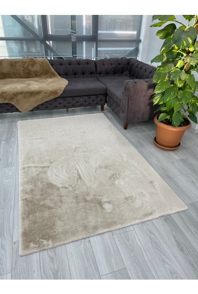 Riv Home Yumuşacık Taş Rengi Tavşan Tüyü Peluş Halı Riv Home Yumuşacık Taş Rengi Tavşan Tüyü Peluş Halı