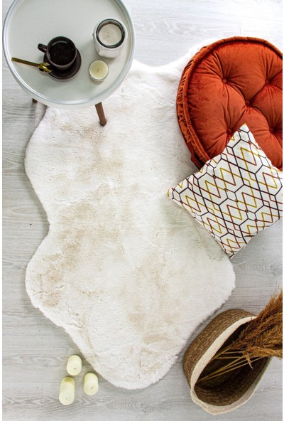 Riv Home Modern Krem Tavşan Tüyü Post Peluş Halı Riv Home Modern Krem Tavşan Tüyü Post Peluş Halı