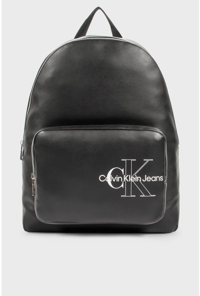 Calvin Klein Logolu Ayarlanabilir Askılı Fermuarlı Çanta Bayan Çanta K60K609310 Bds Calvin Klein Logolu Ayarlanabilir Askılı Fermuarlı Çanta Bayan Çanta K60K609310 Bds