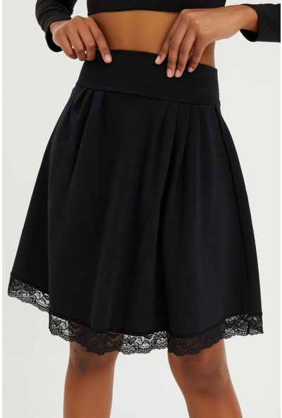 Dantel Detay Etek