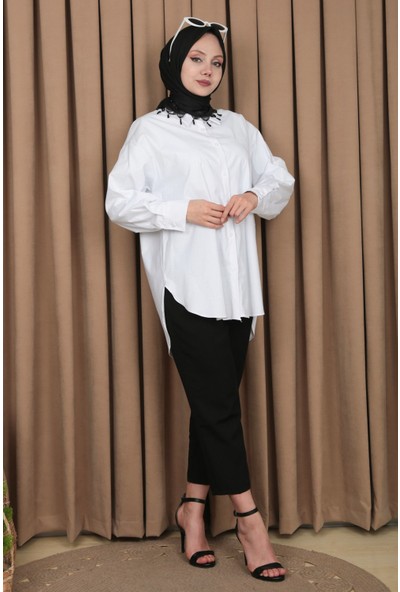 Yağızlar Kadın Beyaz Arkası Körüklü Kolu Pileli Gömlek Yağızlar Kadın Beyaz Arkası Körüklü Kolu Pileli Gömlek