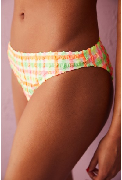 Penti Çok Renkli Candy Slip Bikini Altı Penti Çok Renkli Candy Slip Bikini Altı