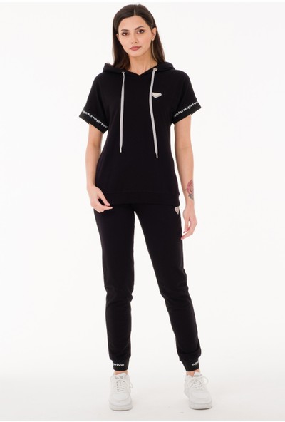 Sogo Ucgen Armalı Kapsonlu Takım Sogo Ucgen Armalı Kapsonlu Takım