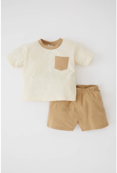DeFacto Erkek Bebek Regular Fit Tek Cepli Pamuklu Kısa Kollu Tişört Şort Takım X8035A222SM DeFacto Erkek Bebek Regular Fit Tek Cepli Pamuklu Kısa Kollu Tişört Şort Takım X8035A222SM