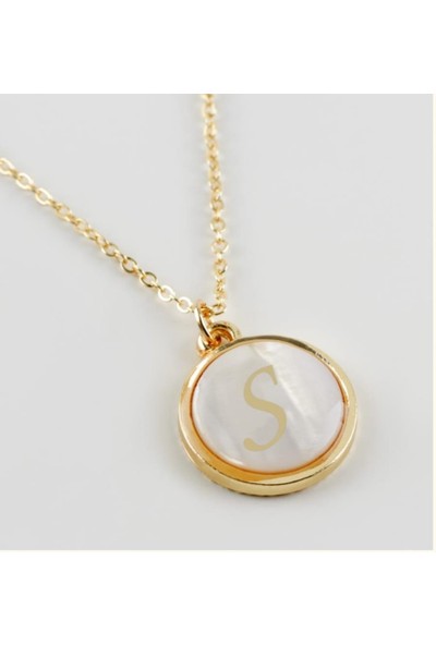 Melek Bujiteri Sedef Harf Baskılı Kadın Kolye Melek Bujiteri Sedef Harf Baskılı Kadın Kolye